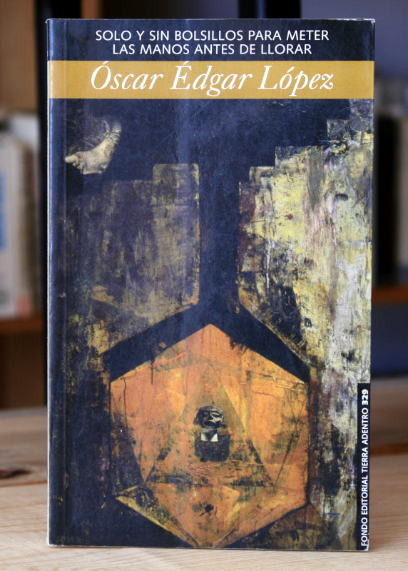 Solo y sin bolsillos para meter las manos antes de llorar. – El Árbol ...