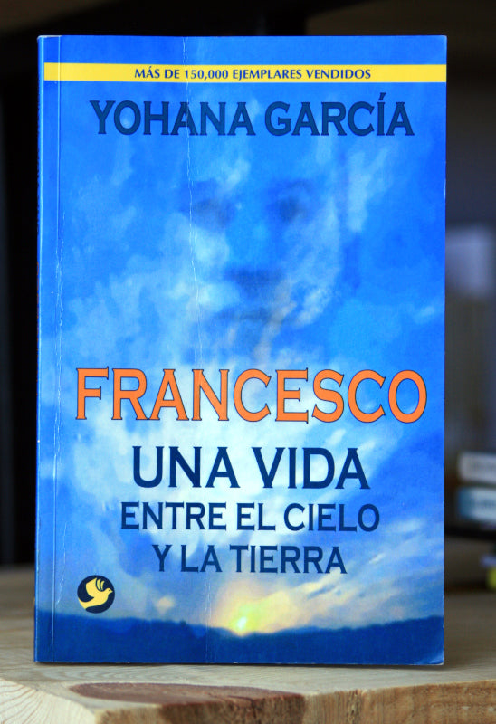 Francesco, una vida entre el cielo y la tierra – El Árbol, librería de uso